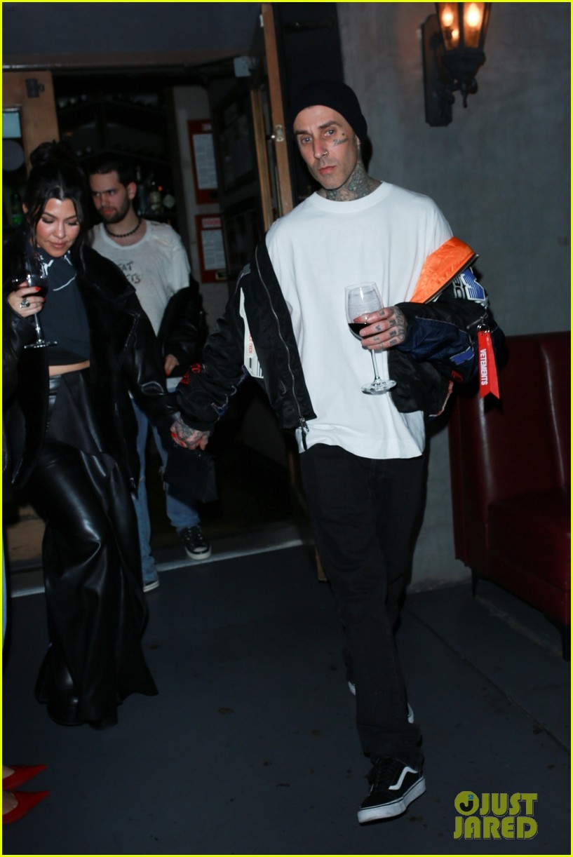 Kourtney Kardashian & Addison Rae's Friendship Is Going Strong, Spotted ...