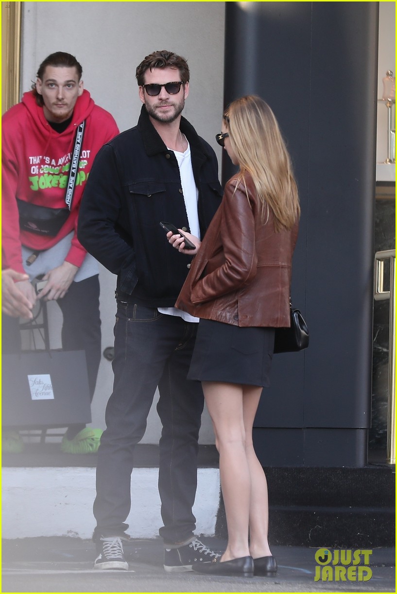 Liam Hemsworth & Girlfriend Gabriella Brooks Shop Rodeo Drive as Miley ...