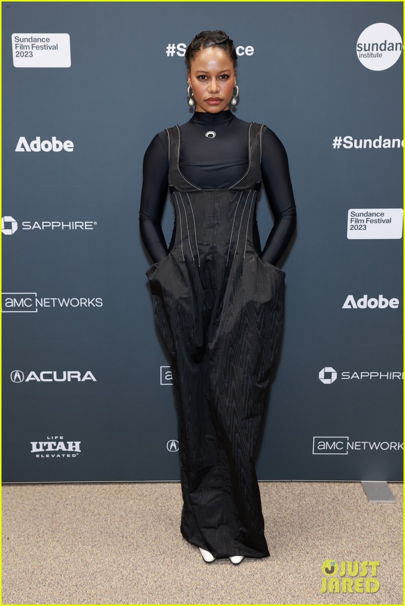 Jonathan Majors & Taylour Paige Bring Gym Drama Film 'Magazine Dreams ...