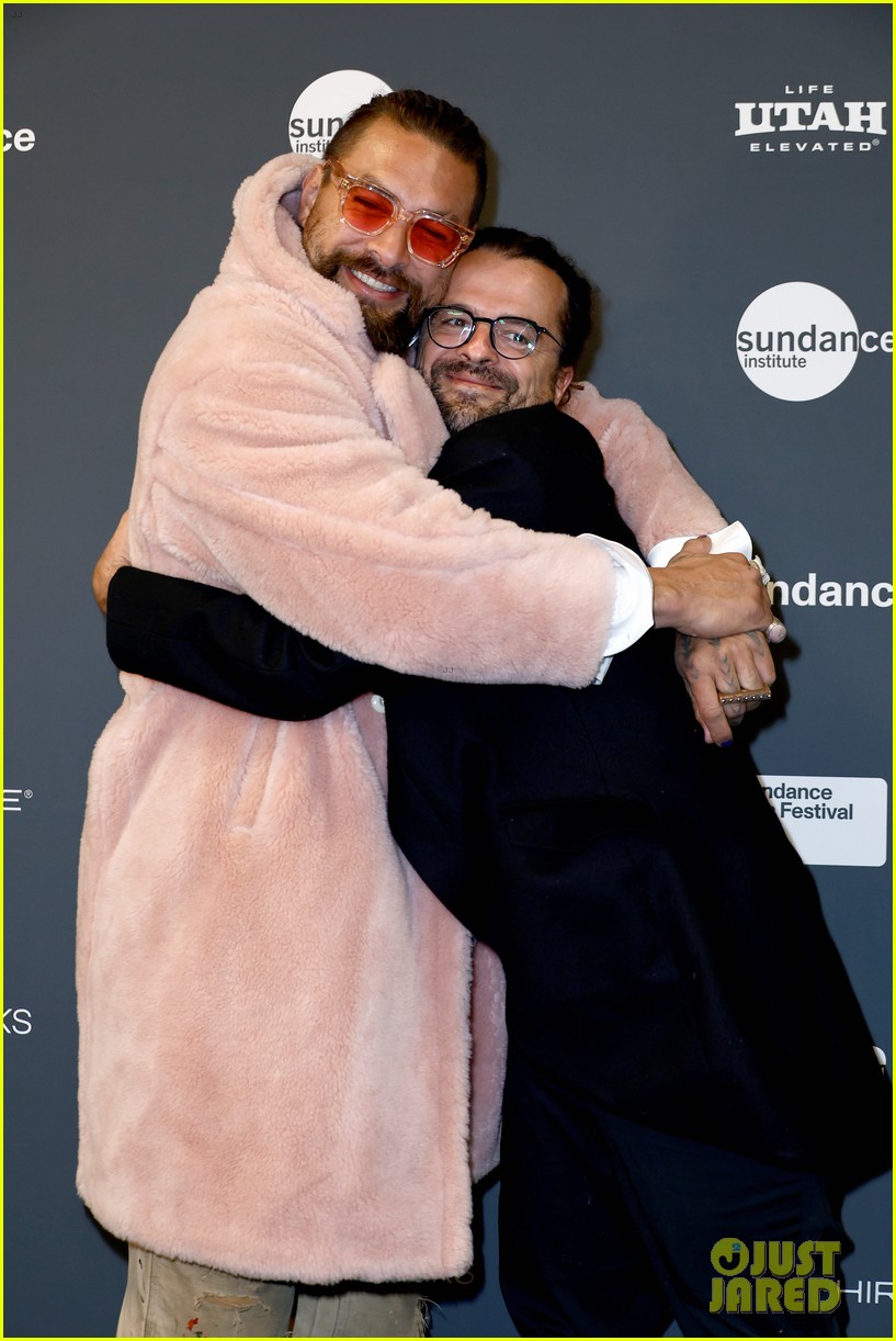 Jason Momoa Shares Big Hug with Director Matthieu Rytz at 'Deep Rising ...