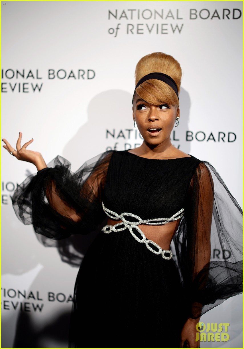 Michelle Yeoh, Colin Farrell & More Honored at National Board of Review ...