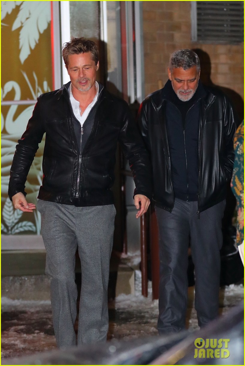 Brad Pitt & George Clooney Film Scenes for Their New Apple Thriller in NYC: Photo 4884911 | Brad ...