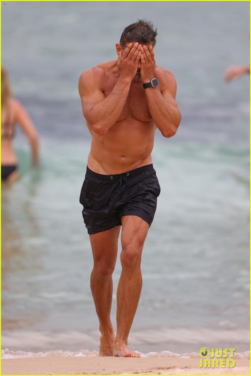 Australia's First Bachelor, Tim Robards, Looks So Fit at 40 - See New ...