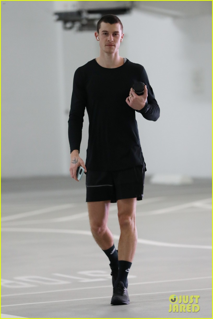 Shawn Mendes Shows Off His New Buzz Cut While Hitting the Gym: Photo ...