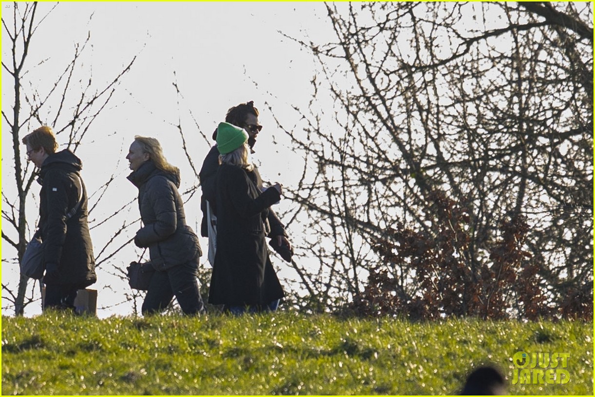 Harry Styles Spotted With a Longtime Friend During a Day Out in London ...