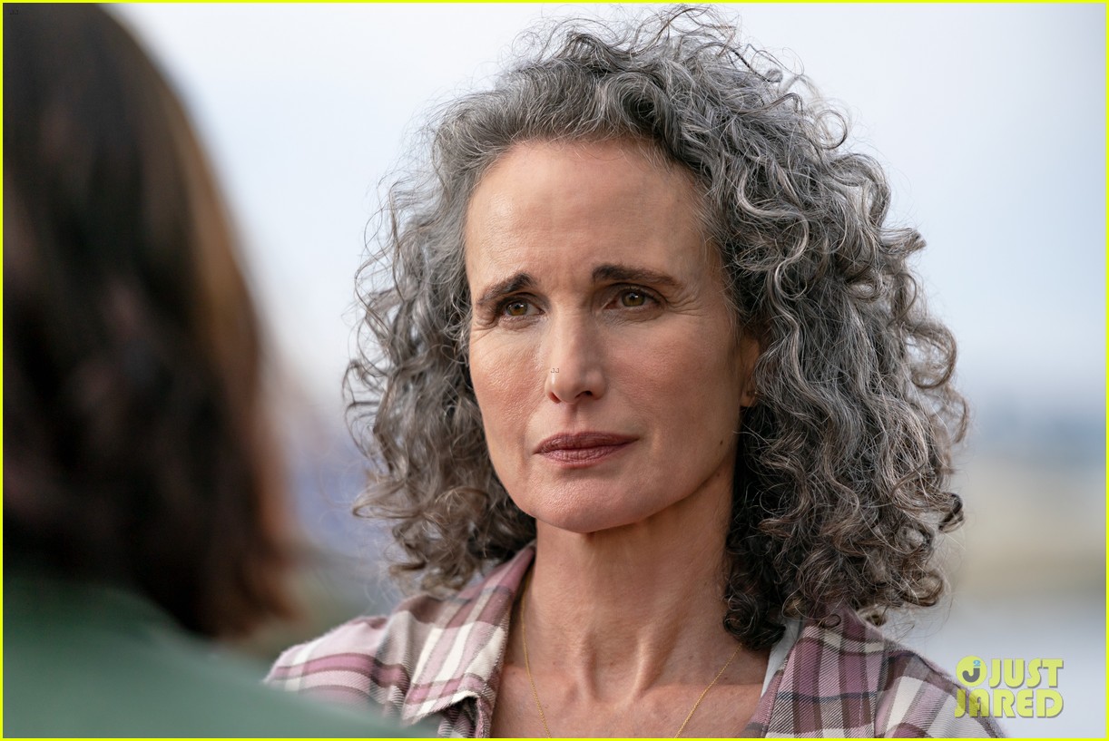 Is Alice Still Stuck in 1999 on Hallmark's 'The Way Home'? Watch A ...