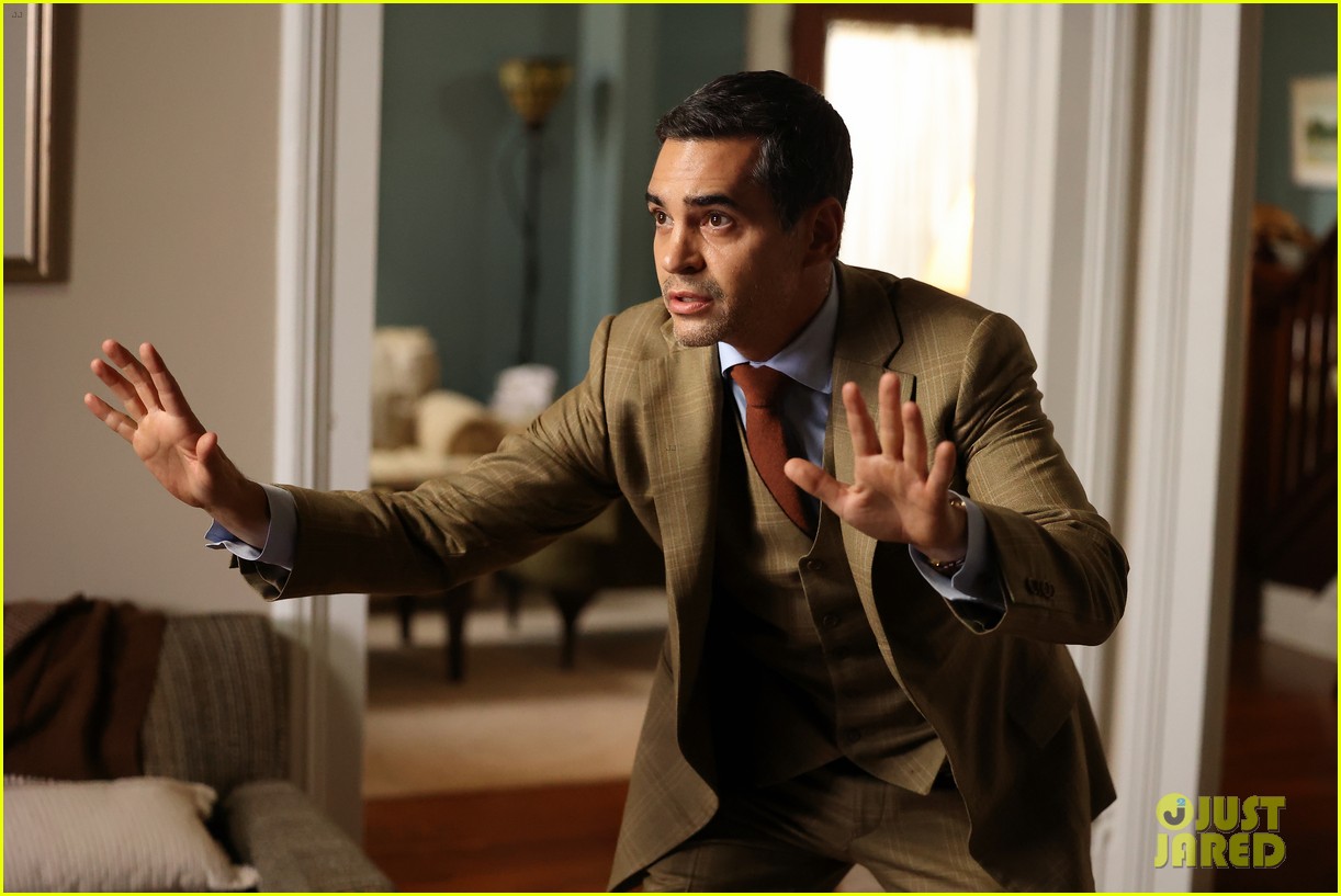 Who Plays Will Trent? Five Things to Know About Ramon Rodriguez, the ...