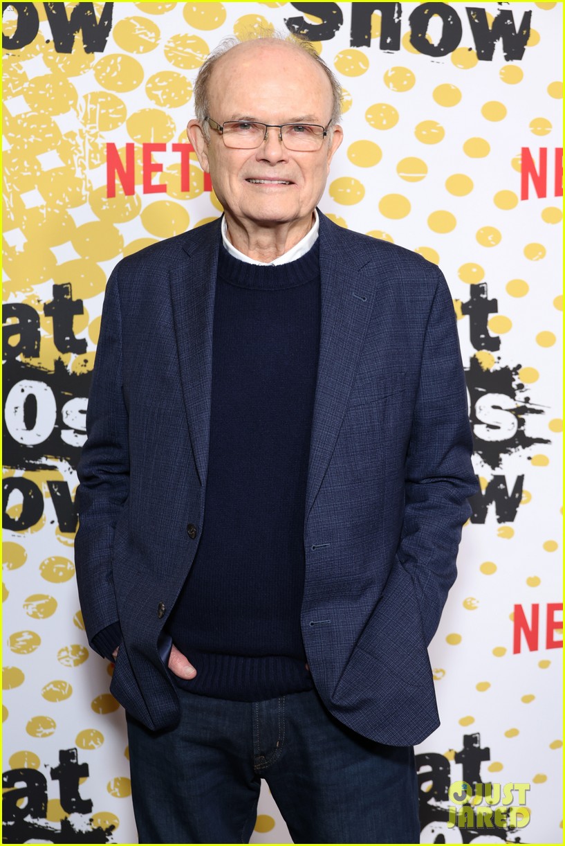 Wilmer Valderrama & Laura Prepon Share Biggest Hug During Reunion At ...