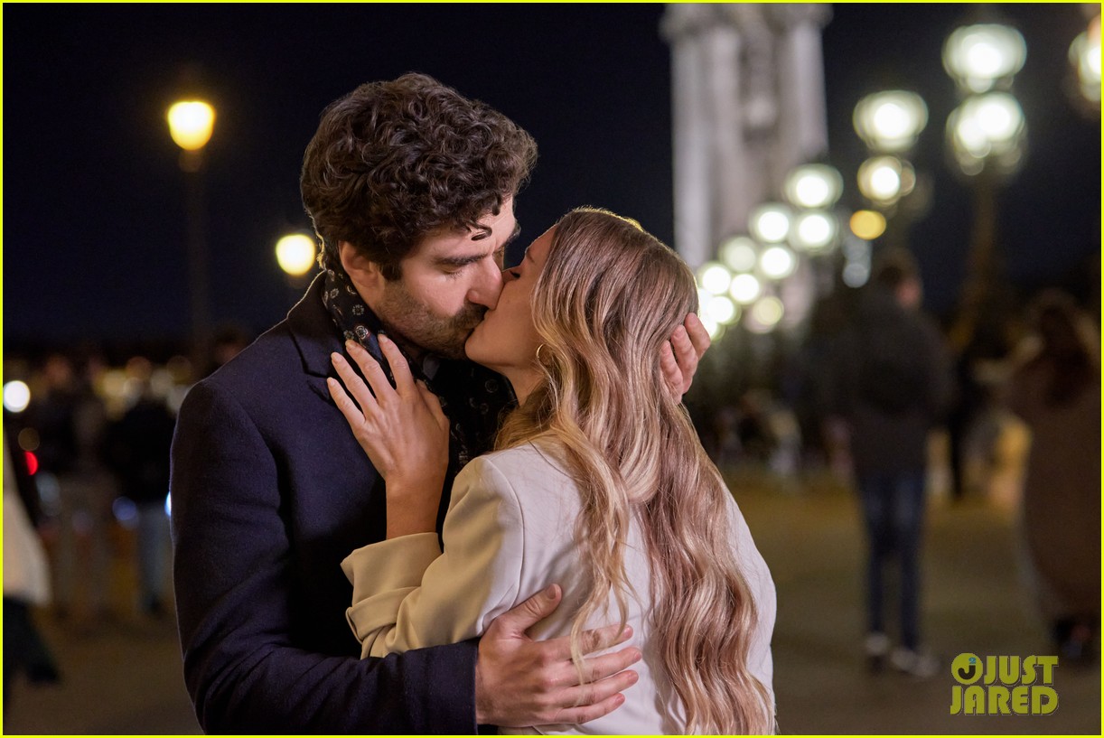 Photo: alexa penavega nicholas bishop paris proposal hallmark 08 | Photo 4892354 | Just Jared