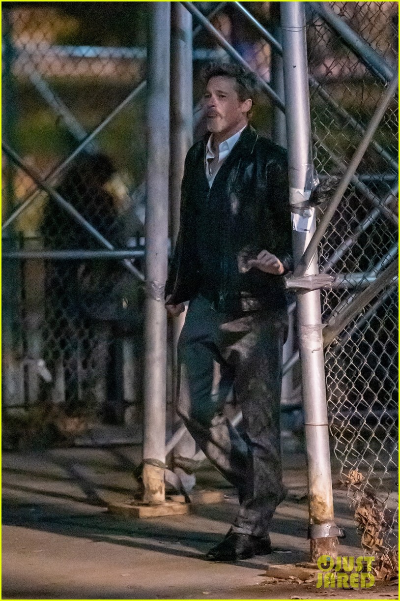 Photo: brad pitt austin abrams wolves 10 | Photo 4895301 | Just Jared