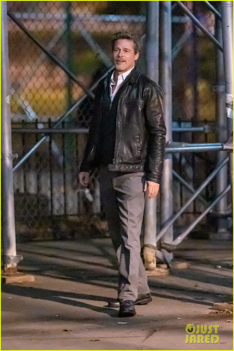 Photo: brad pitt austin abrams wolves 34 | Photo 4895325 | Just Jared
