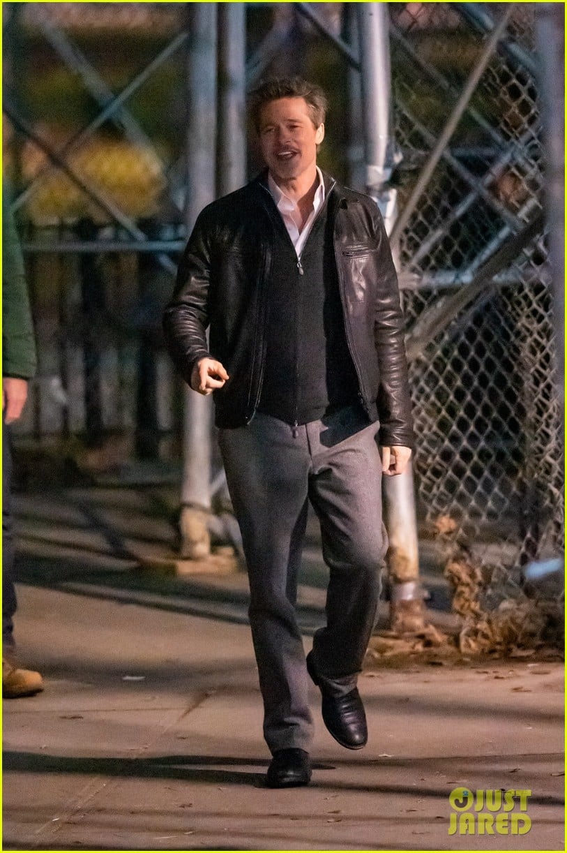 Photo: brad pitt austin abrams wolves 39 | Photo 4895330 | Just Jared