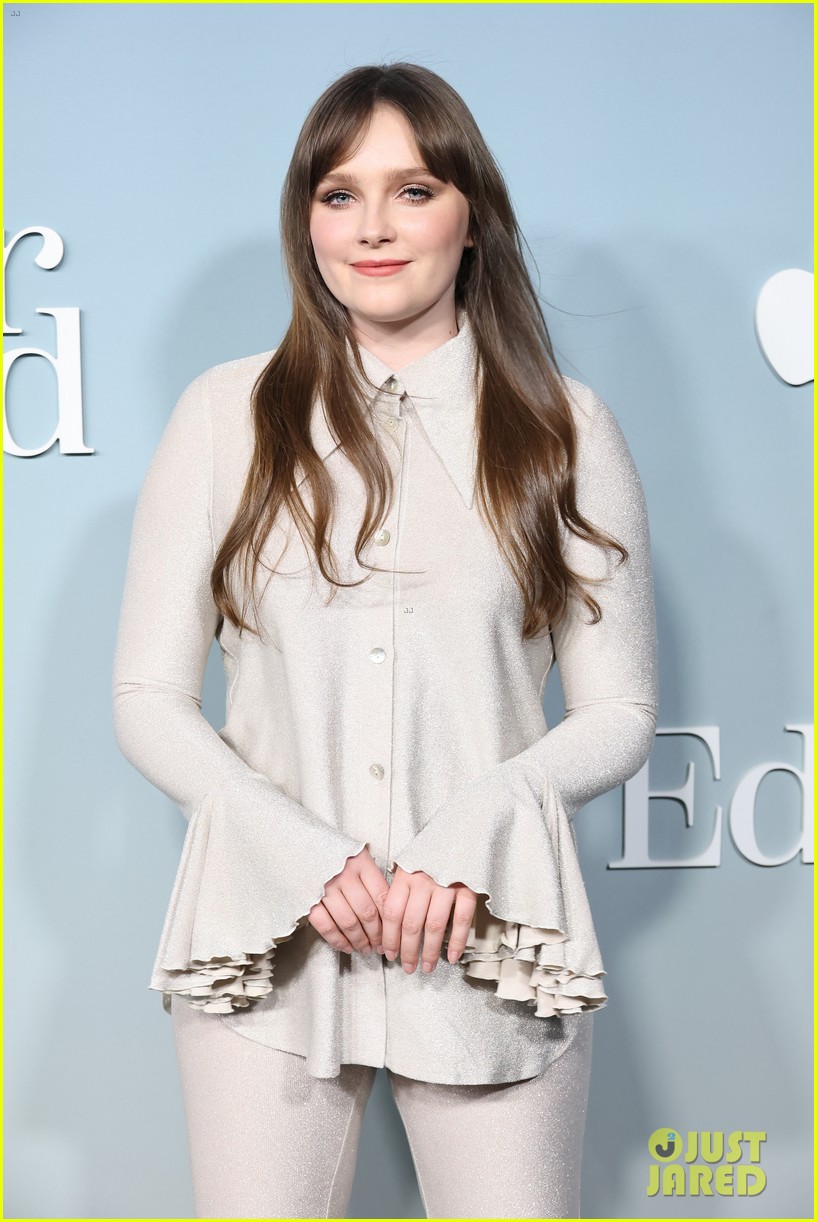 Connie Britton & Taylor Schilling Attend Premiere for New Apple TV+ ...