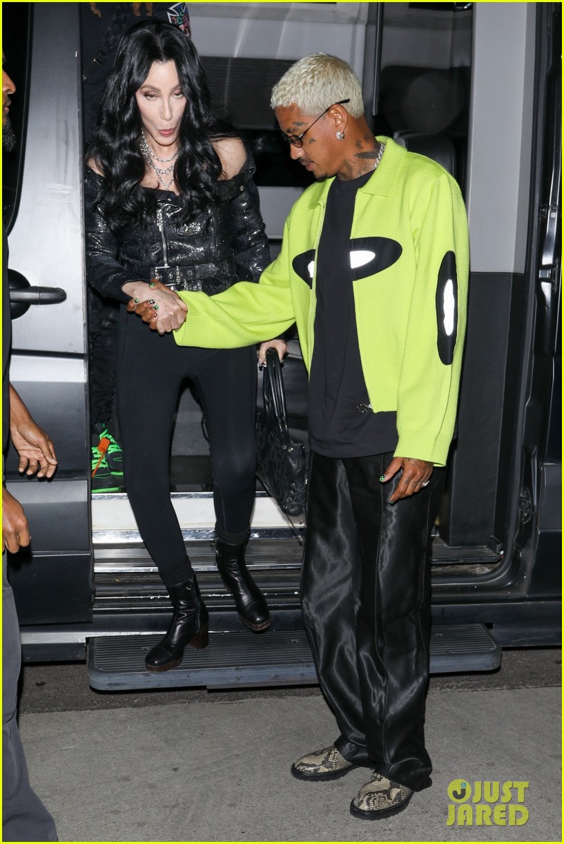Cher & Boyfriend Alexander 'A.E.' Edwards Hold Hands While Arriving at ...