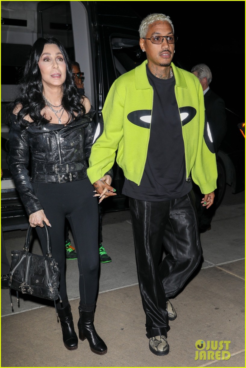 Cher & Boyfriend Alexander 'A.E.' Edwards Hold Hands While Arriving at ...