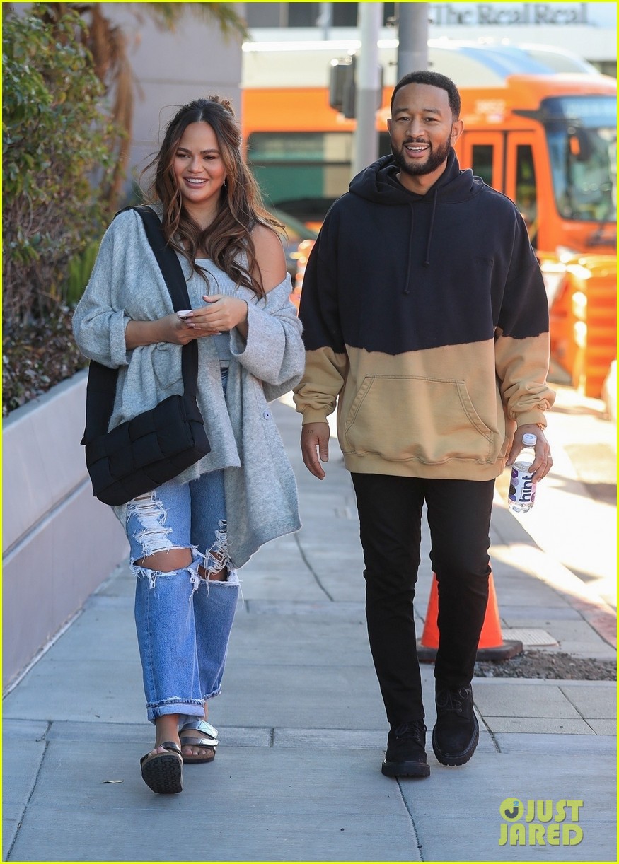 John Legend Shares How He Gives Chrissy Teigen a 'Break' After ...