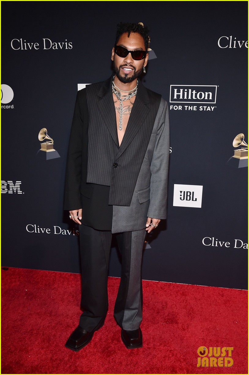 Machine Gun Kelly, Anitta, Cardi B & More Attend Clive Davis' Pre ...