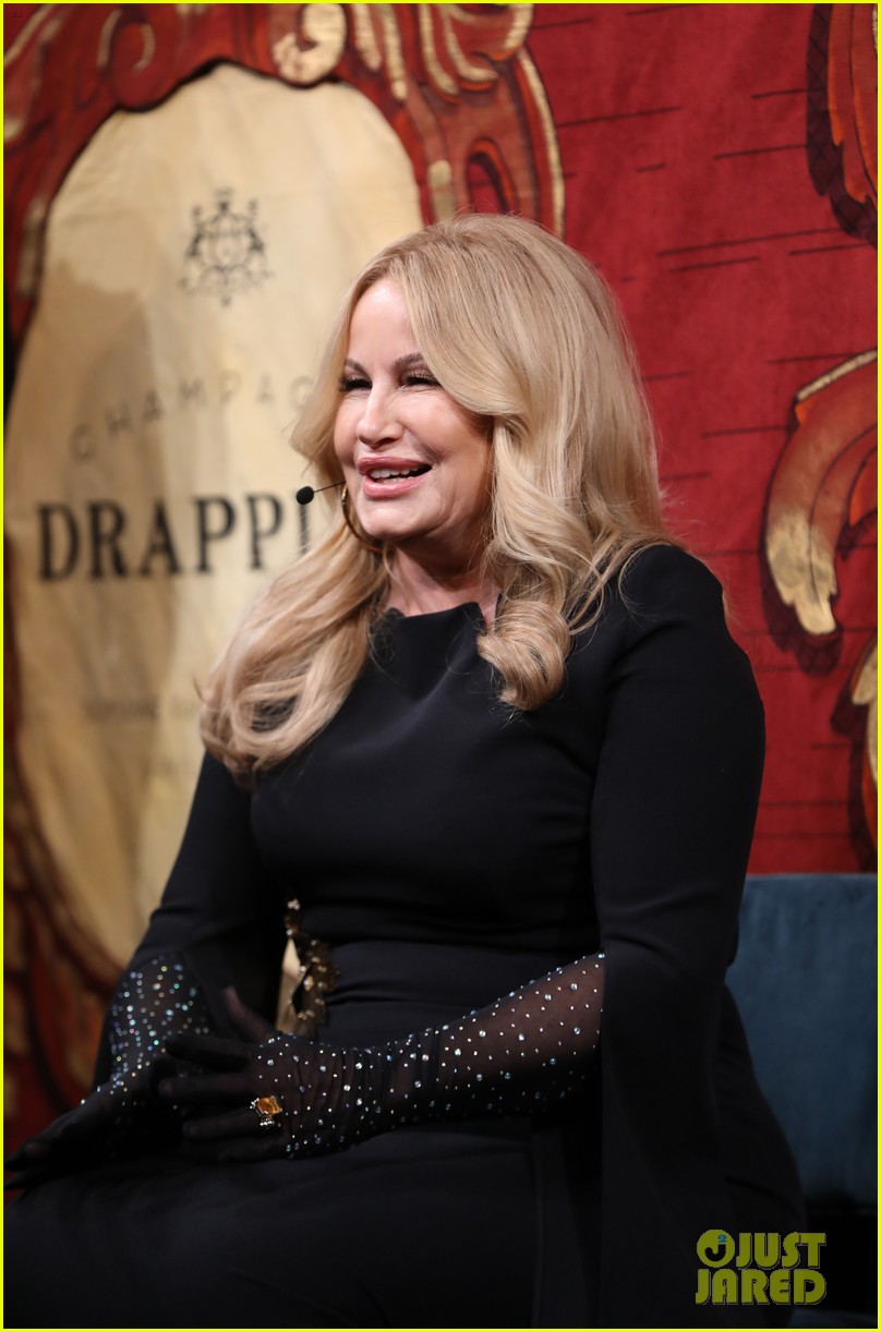 Jennifer Coolidge Plays Her Dream Role of Dolphin During Hasty Pudding ...
