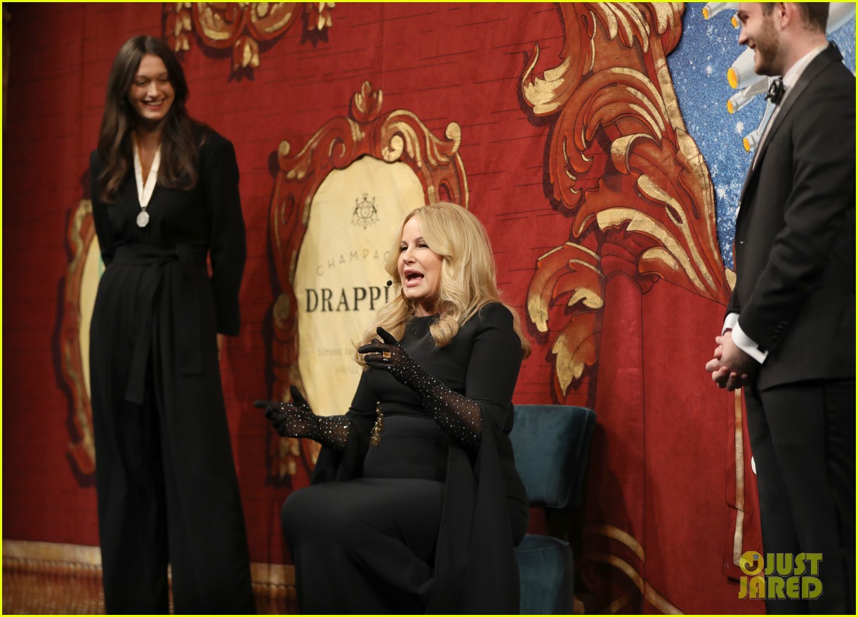 Jennifer Coolidge Plays Her Dream Role of Dolphin During Hasty Pudding ...