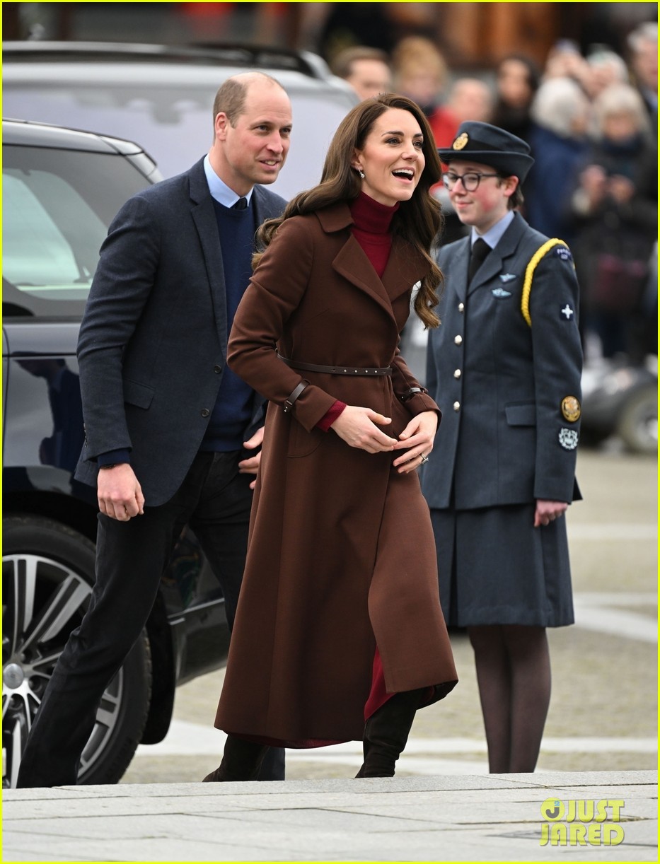 Prince William & Princess Kate Visit Cornwall for the First Time Since ...