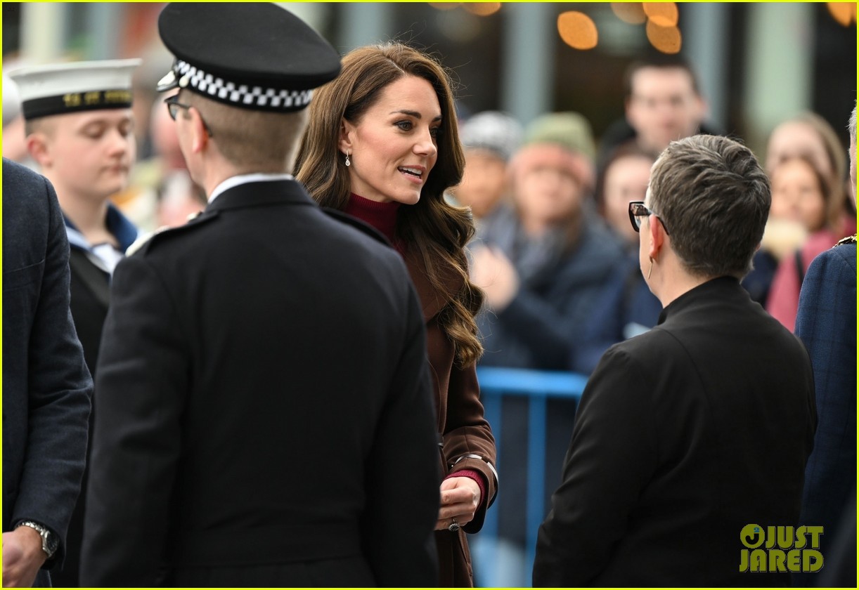 Prince William & Princess Kate Visit Cornwall for the First Time Since ...