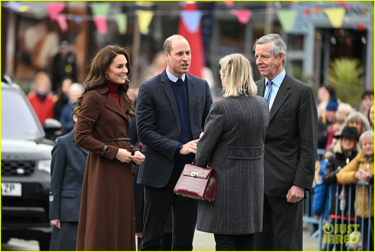 Prince William & Princess Kate Visit Cornwall for the First Time Since ...