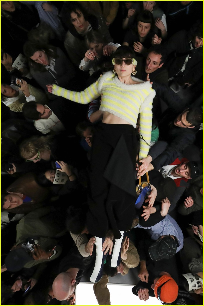 Fashion Icon Ella Emhoff Wears Deconstructed Denim to Sunnei's Fashion ...