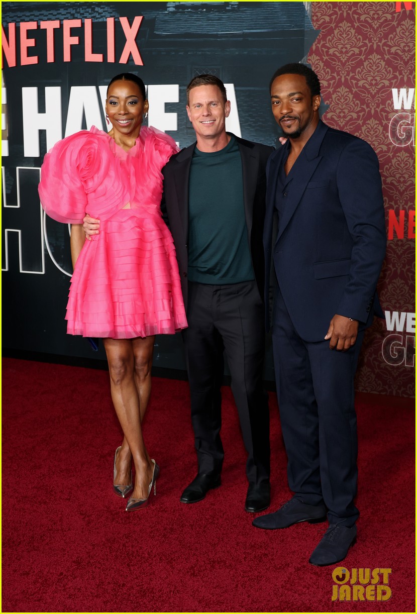 Jennifer Coolidge Joins Anthony Mackie, Jahi Winston, & David Harbour at 'We Have A Ghost ...