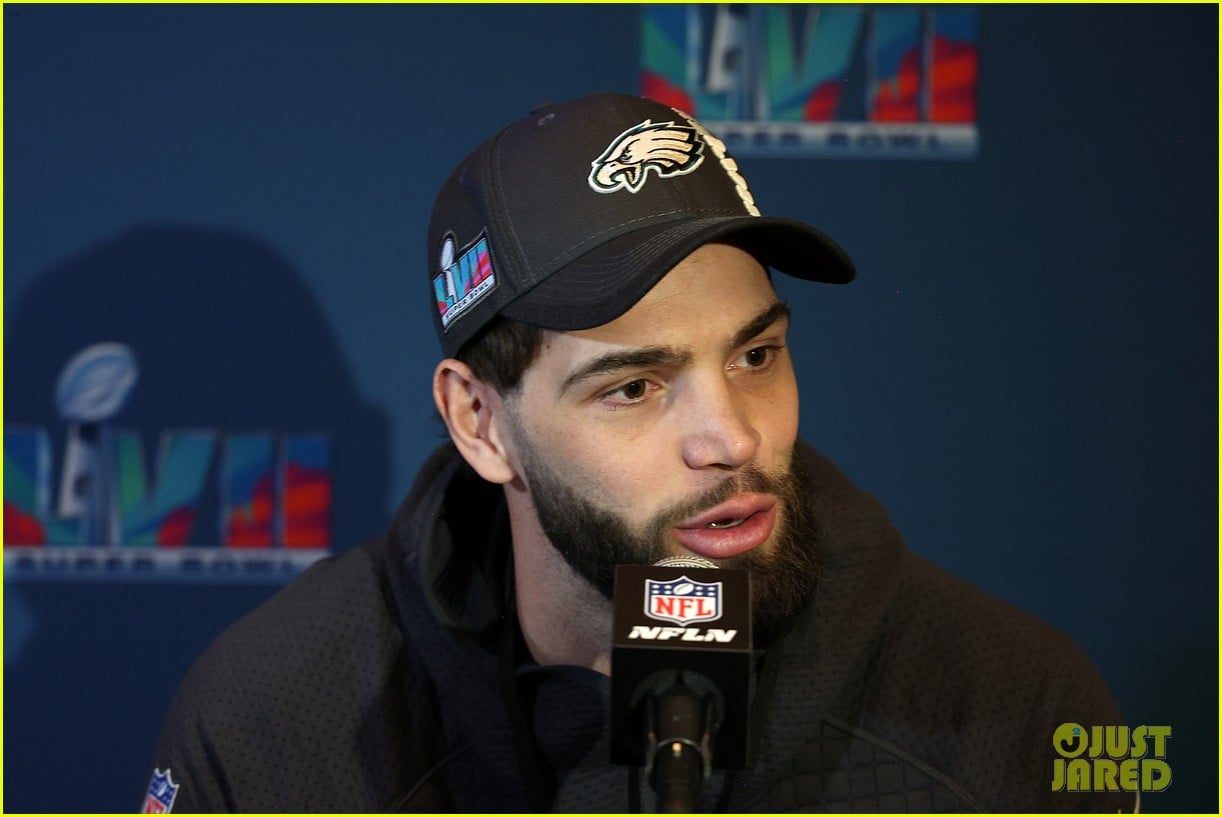 Who Is Dallas Goedert's Girlfriend? Meet Aria Meyer & See Their Cute ...