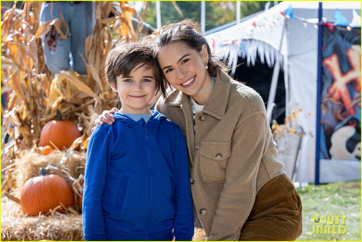 Jacob Officially Goes Missing & Disappears On Hallmark Channel's 'The Way Home': Photo 4899457 ...