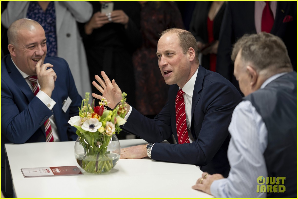 Kate Middleton & Prince William Face Off at Six Nations Rugby Match ...