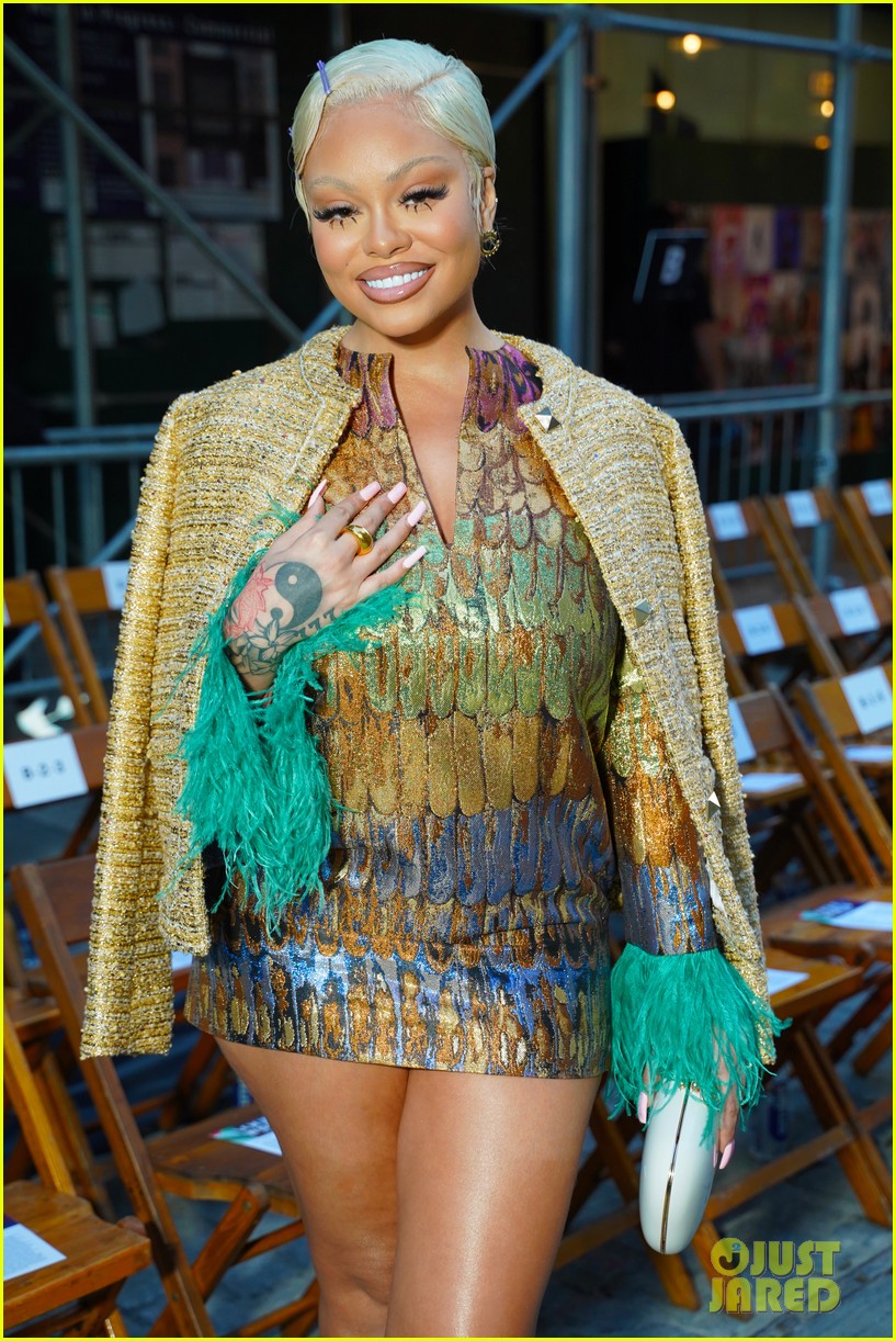 Latto Says Mystery Boyfriend Pays All of Her Bills: Photo 4889105 ...