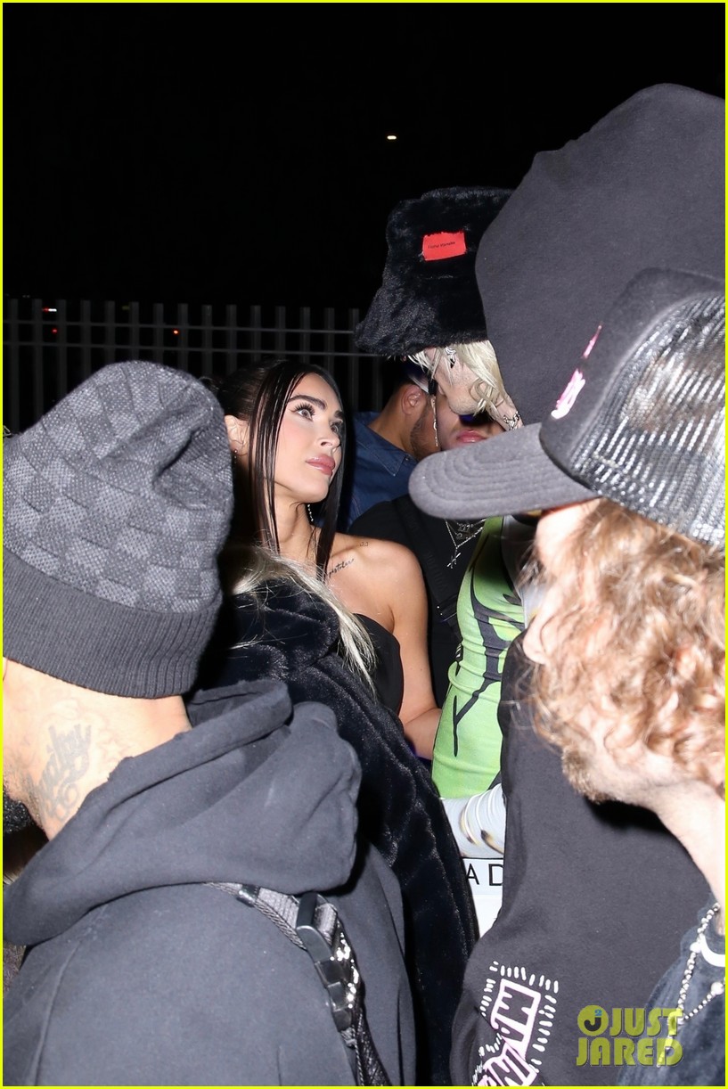 See Every Photo of Megan Fox & Machine Gun Kelly From Their Night Out ...
