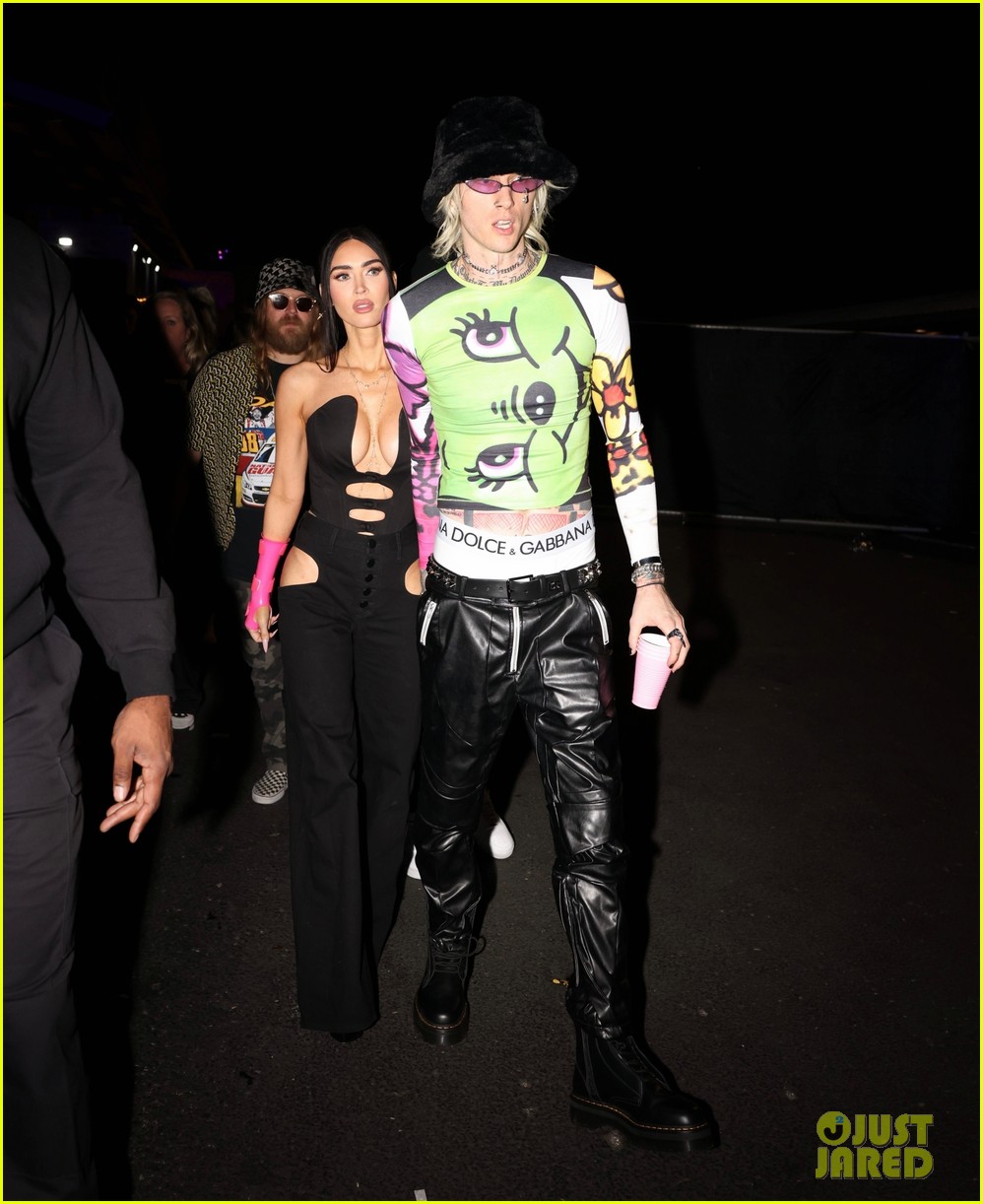 See Every Photo of Megan Fox & Machine Gun Kelly From Their Night Out ...