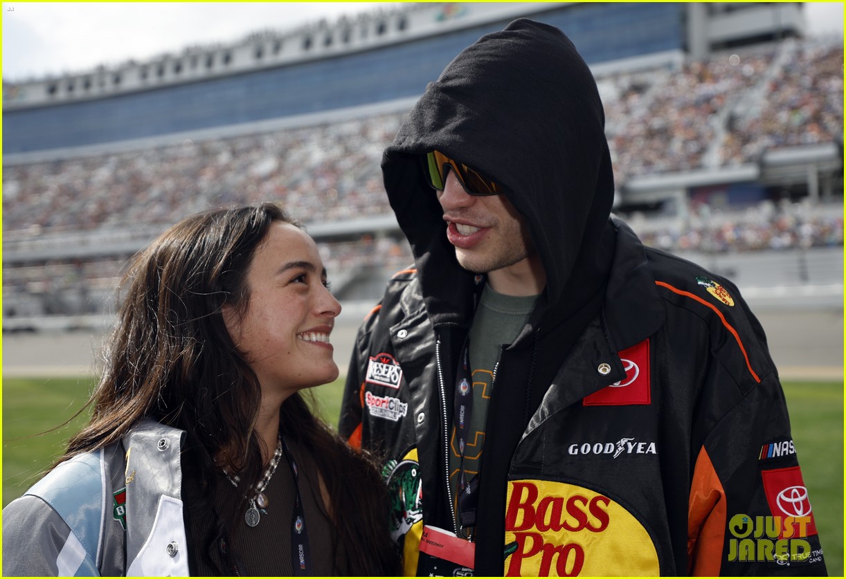 Pete Davidson & Chase Sui Wonders Look So Happy Together at Daytona 500 ...