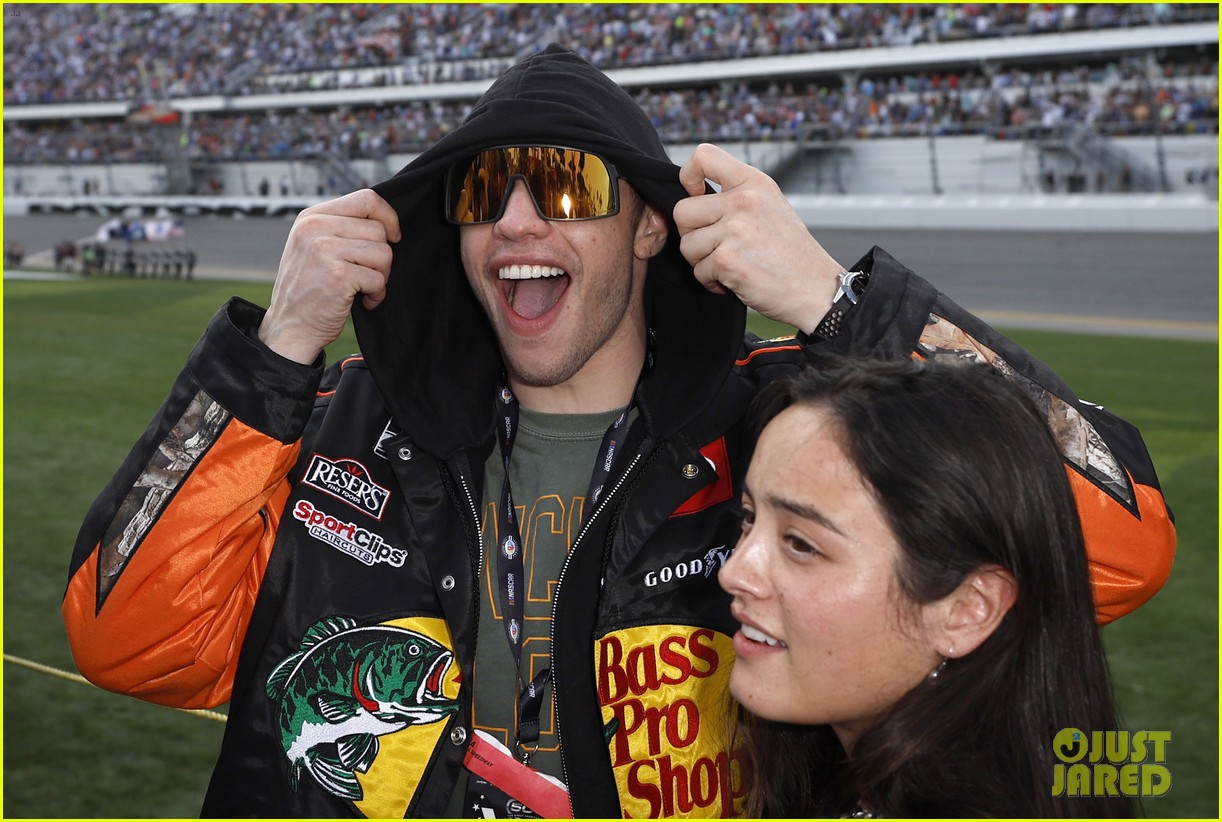 Pete Davidson & Chase Sui Wonders Look So Happy Together at Daytona 500 ...