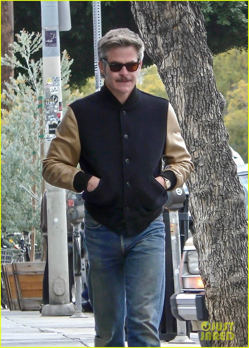 Chris Pine Sports Tiny Mustache While Heading to Lunch in Los Feliz ...