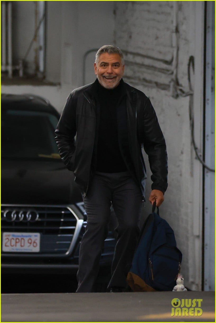 Brad Pitt & George Clooney Film Late-Night Scenes for 'Wolves' Thriller ...