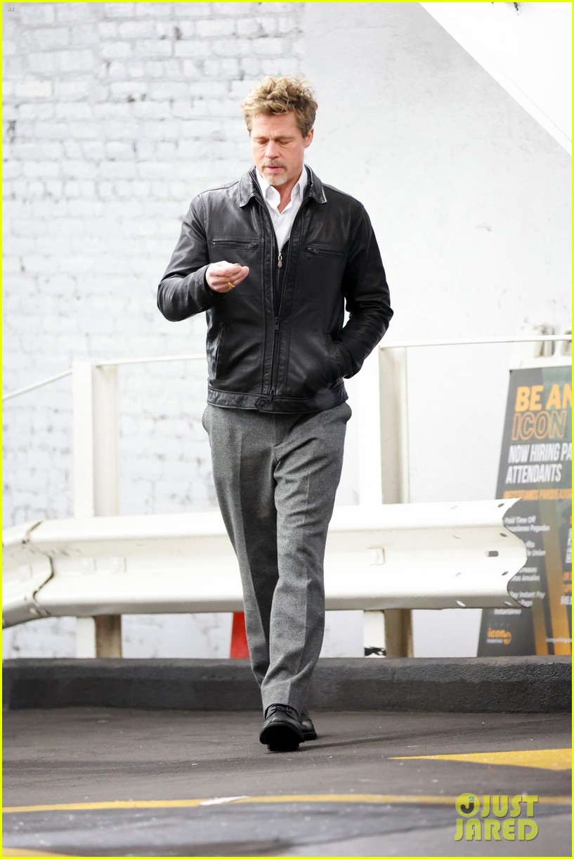 Brad Pitt & George Clooney Film Late-Night Scenes for 'Wolves' Thriller ...