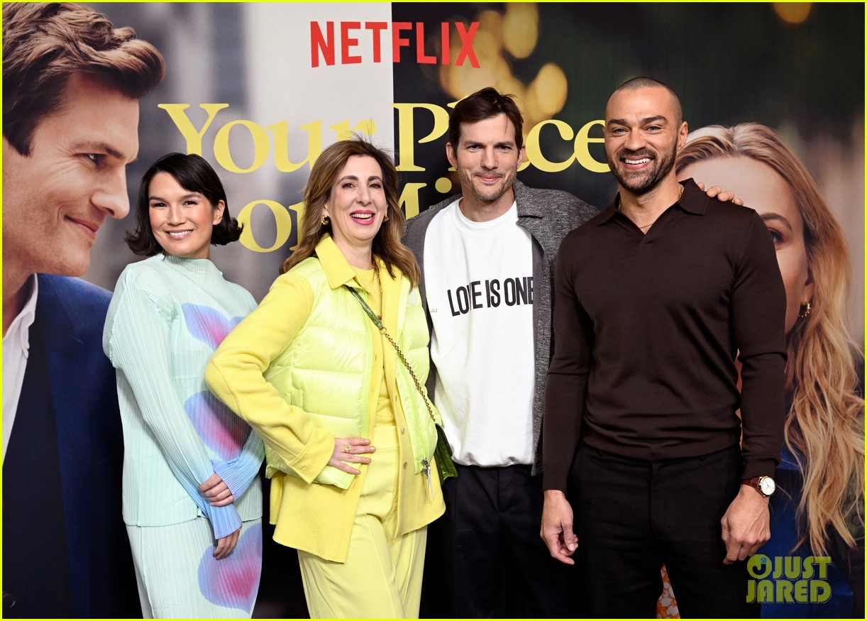 Reese Witherspoon & Ashton Kutcher's Latest Red Carpet Photos Are Much ...