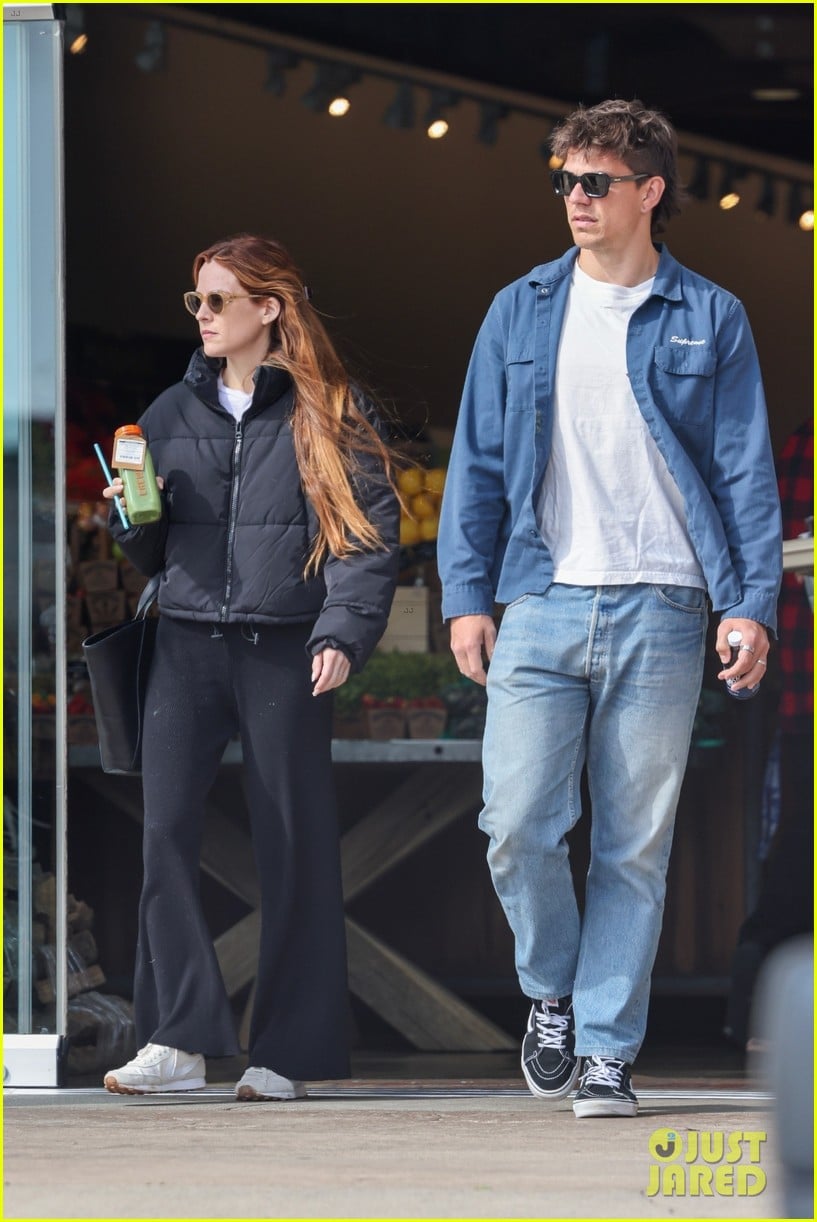 Riley Keough Goes On A Quick Store Run With Husband Ben Smith-Petersen ...