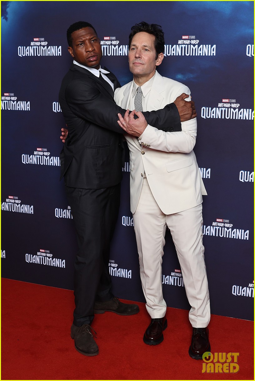 Paul Rudd & Jonathan Majors Fight on the Red Carpet at 'Ant-Man ...