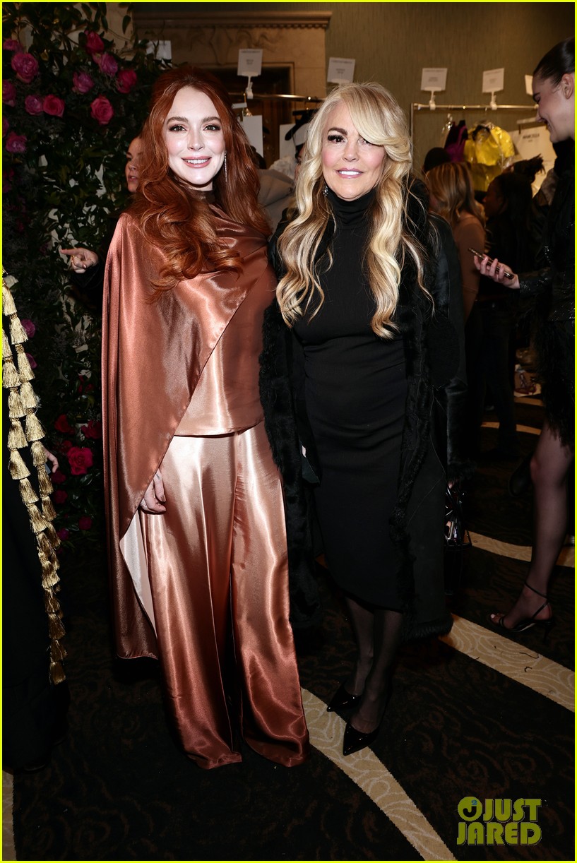 Lindsay Lohan, Quinta Brunson & Julia Stiles Sit Front Row at Christian ...