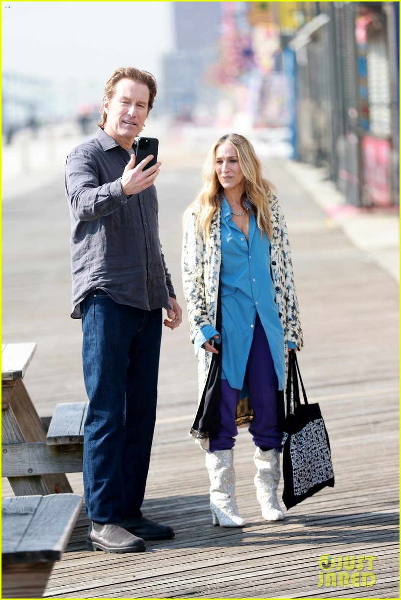 Sarah Jessica Parker & John Corbett Film More 'And Just Like That ...
