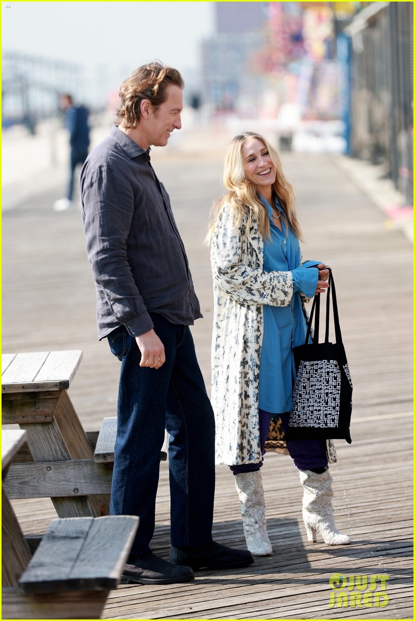 Sarah Jessica Parker & John Corbett Film More 'And Just Like That ...