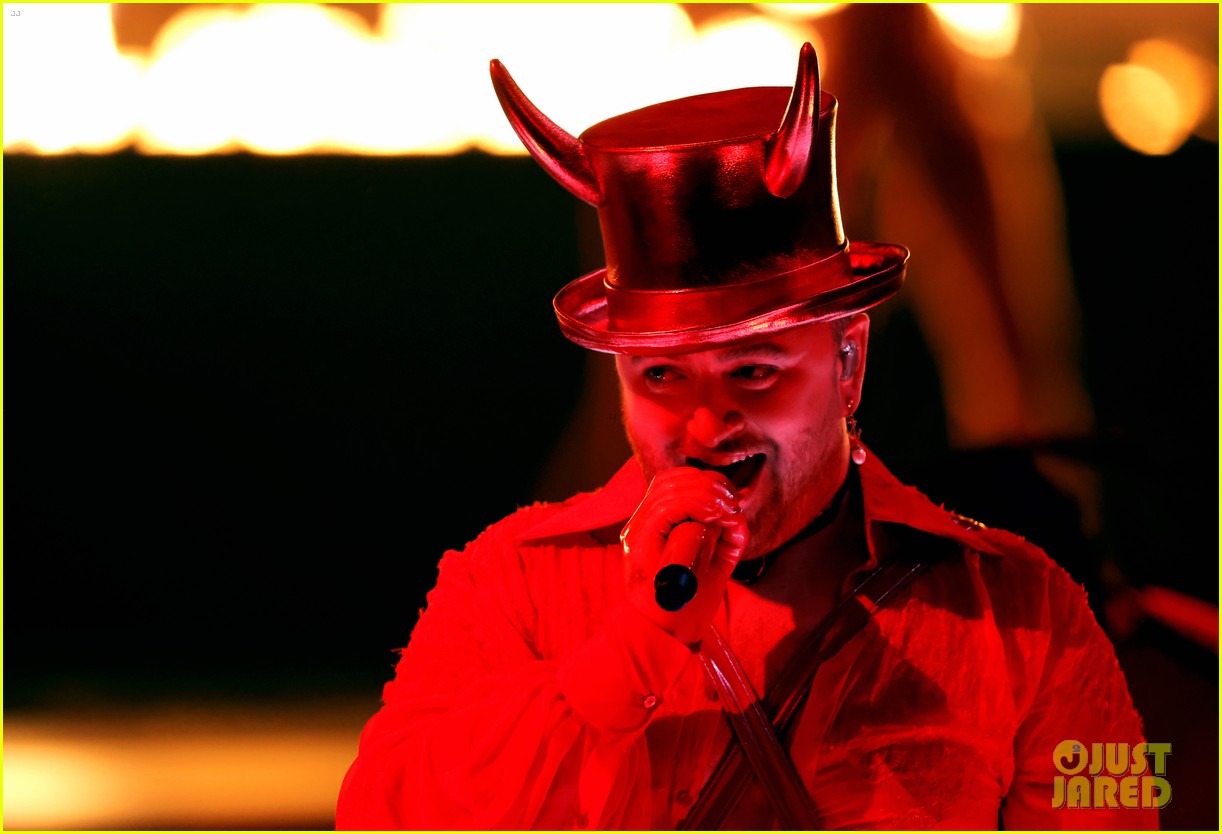 Sam Smith & Kim Petras Heat Up the Grammys Stage with 'Unholy ...