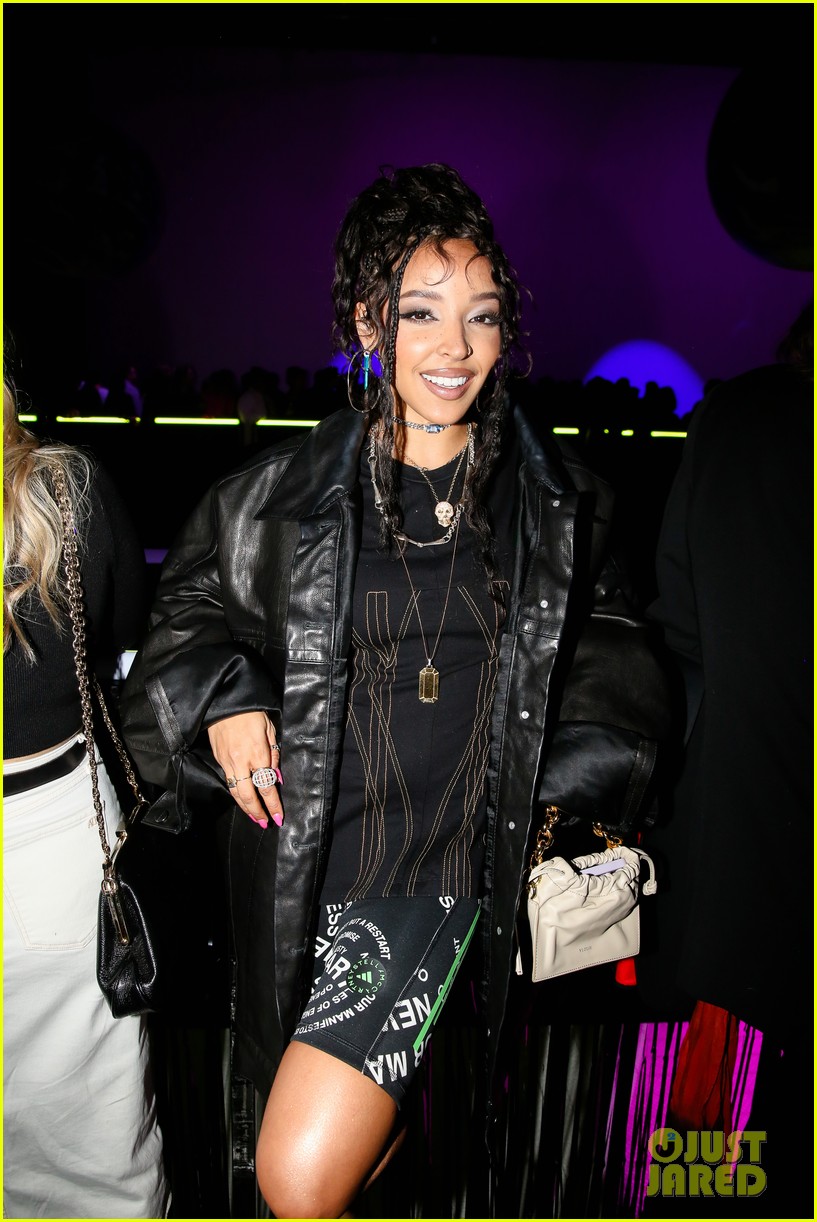 Photo: best new artist gallery 168 | Photo 4888472 | Just Jared