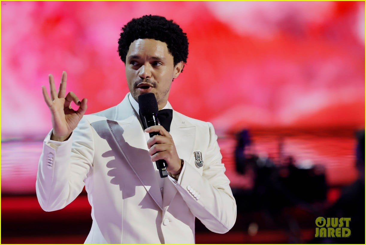 Trevor Noah Jokes About Chinese Spy Balloon, 'Sex Symbol' Harry Styles ...