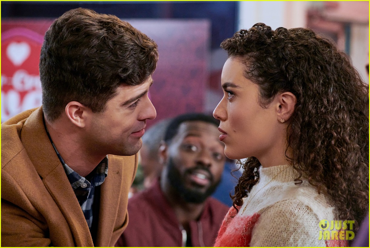 Kathryn Davis & Markian Tarasiuk Hit The Road for Hallmark's 'Welcome ...