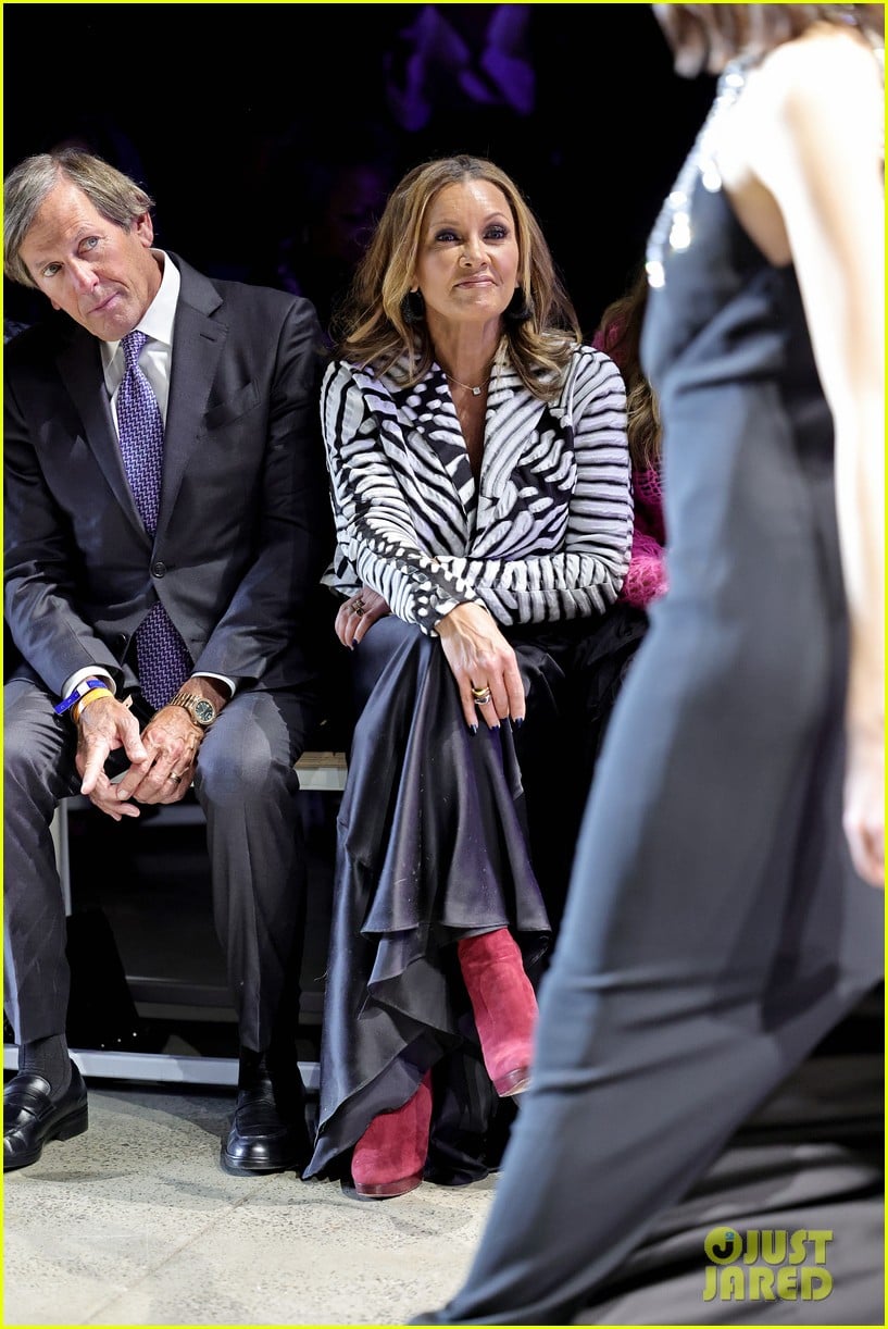 Vanessa Williams Attends Pamella Roland Fashion Show with Her Three ...